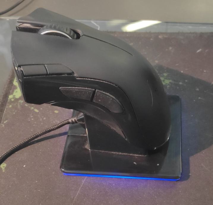 Razer mamba wireless miška + dock komplet RGB