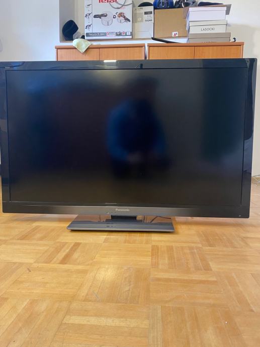 LCD TV PANASONIC TX-L42E30E