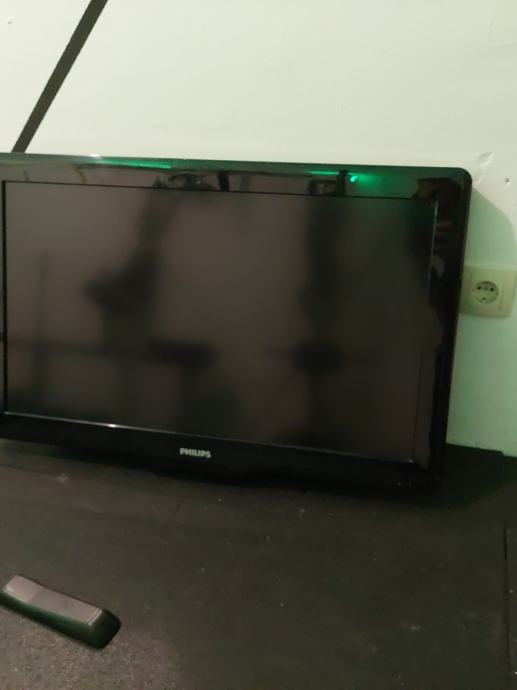 LCD TV PHILIPS