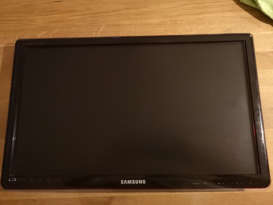 Lcd tv Samsung, hdmi, 23 inch, cena 95€