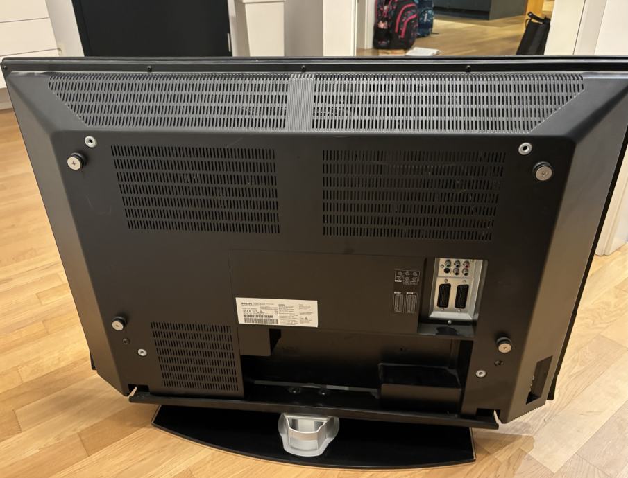 Philips 37PFL7332/10 - 37 palcev - LCD TV sprejemnik