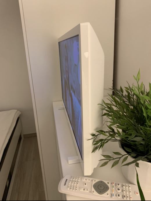 PHILIPS LED LCT TV
