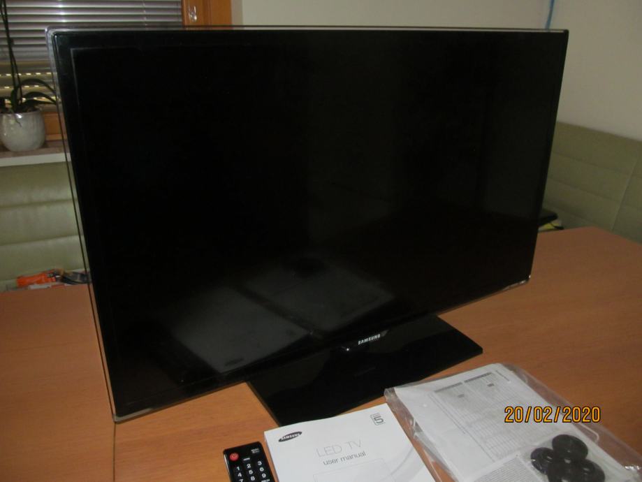 Samsung UE32ES5500 32 - 81 cm LCD LED Smart TV sprejemnik