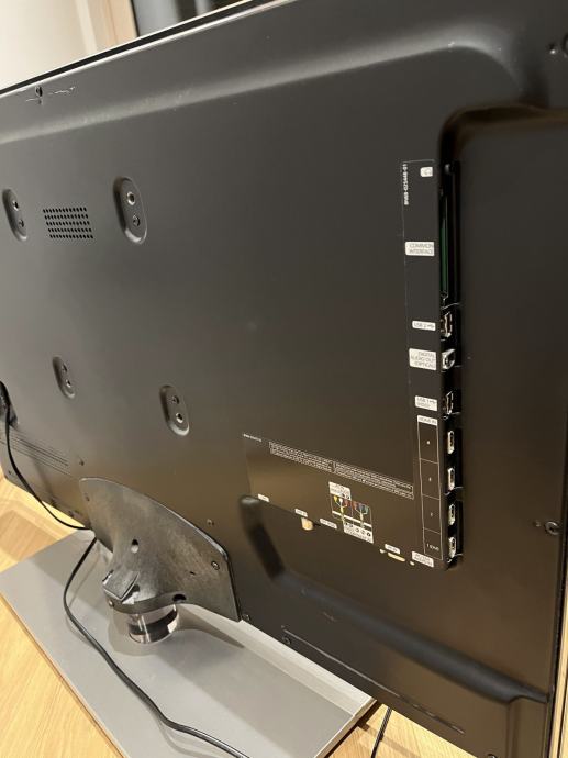 Samsung UE37C6000RW - Full HD LCD TV
