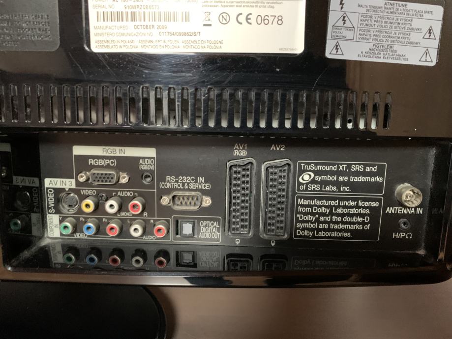LCD televizor LG 32LH7020, diag. 82, fullHD, DVBT/C, USB, BT, kot nov