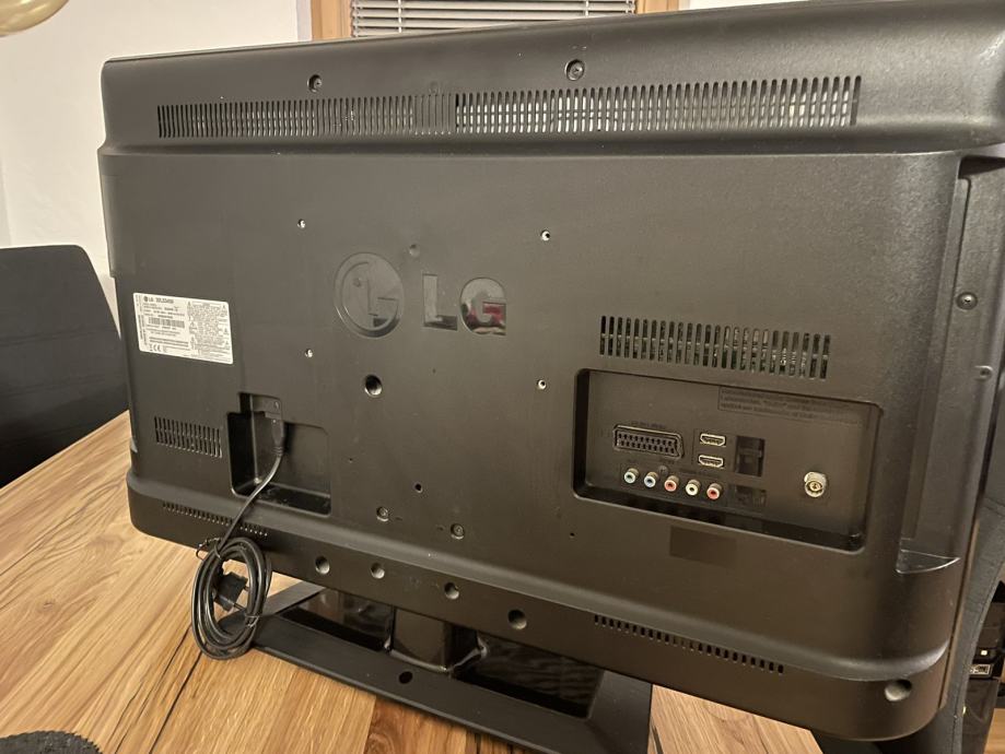 LG 32LS3450, 81 cm diagonala