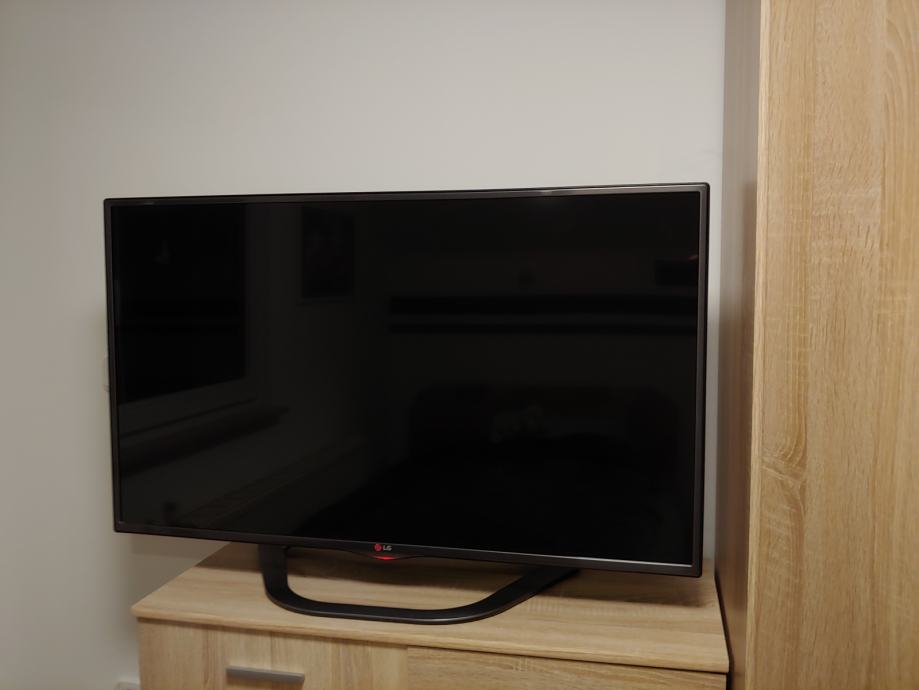 LG LED TV - 42LA6208 - [SMART TV + 3D + FHD]