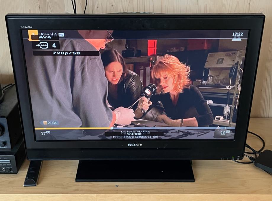 Prodam 32 LCD TV Sony Bravia KLD-32P3000