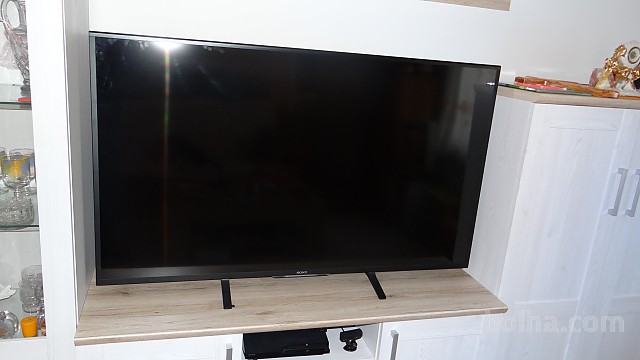 VRHUNSKI LED TV SONY KDL-60W855B