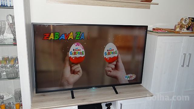 VRHUNSKI LED TV SONY KDL-60W855B