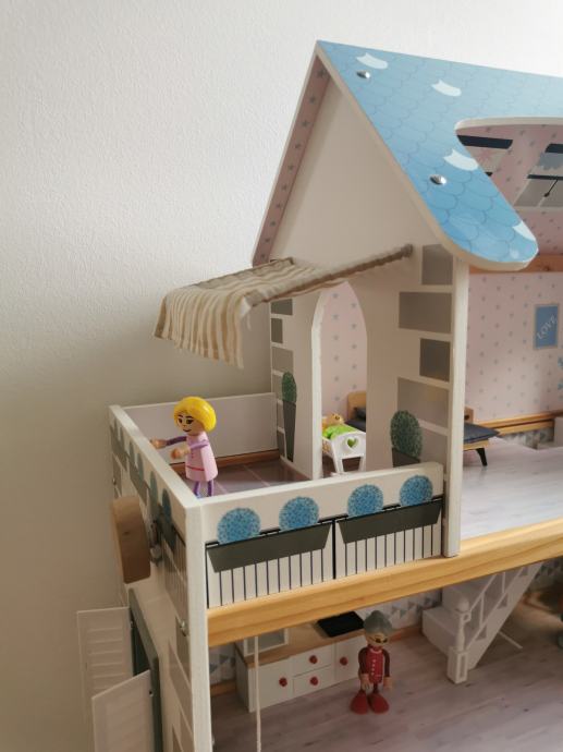 Hišica otroška, lesena, za igro