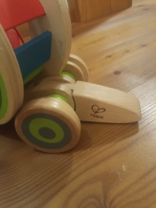 Polžek, potegni in vleči - Hape