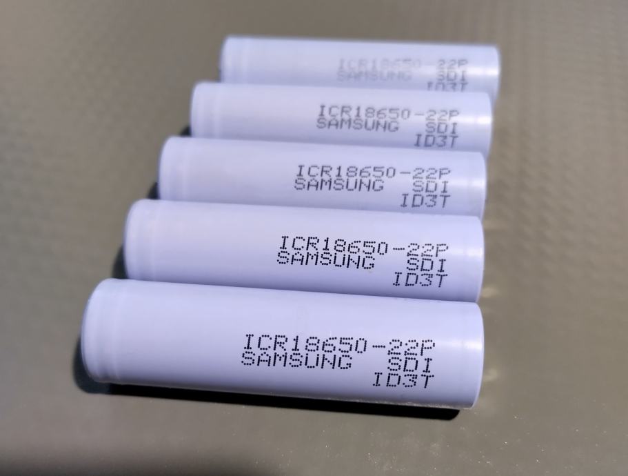 5x Li-ion baterija 18650 Samsung ICR18650-22P, 3,7V 2150mAh rabljeno
