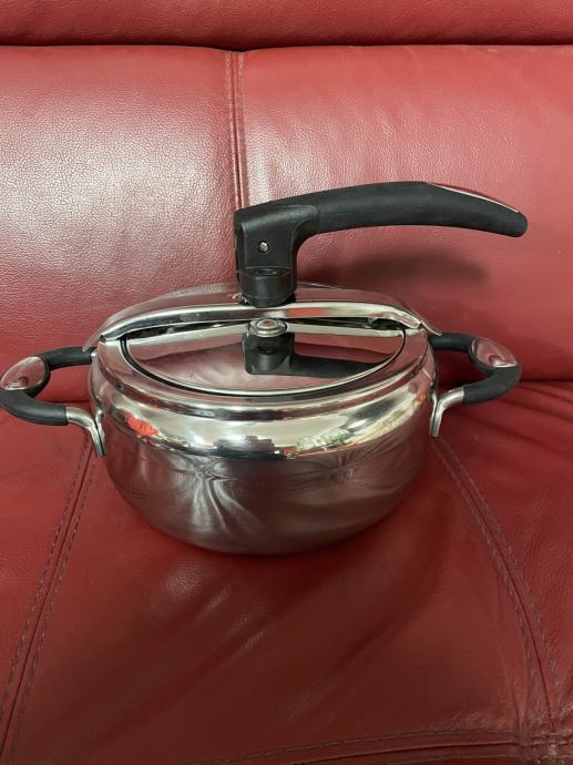 Ekonom lonec 3l LAGOSTINA