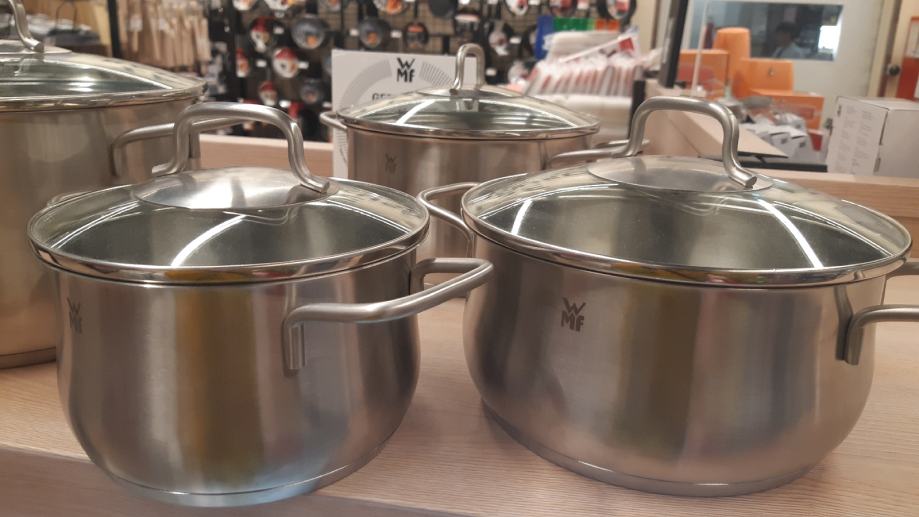 WMF posoda 8 delni set-na voljo do konca meseca