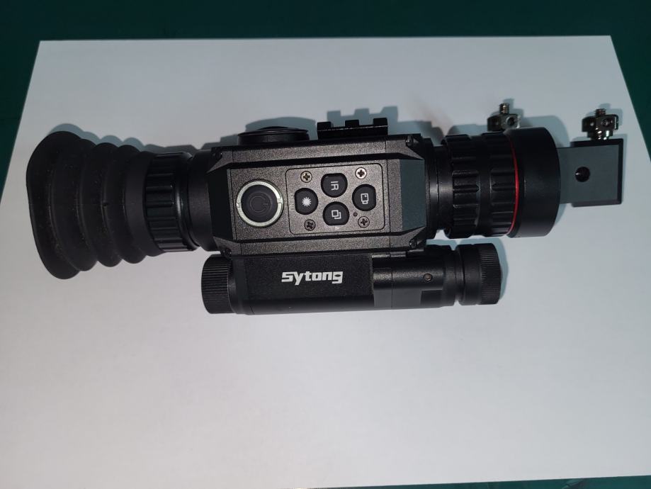 Dnevno nočni strelni daljnogled