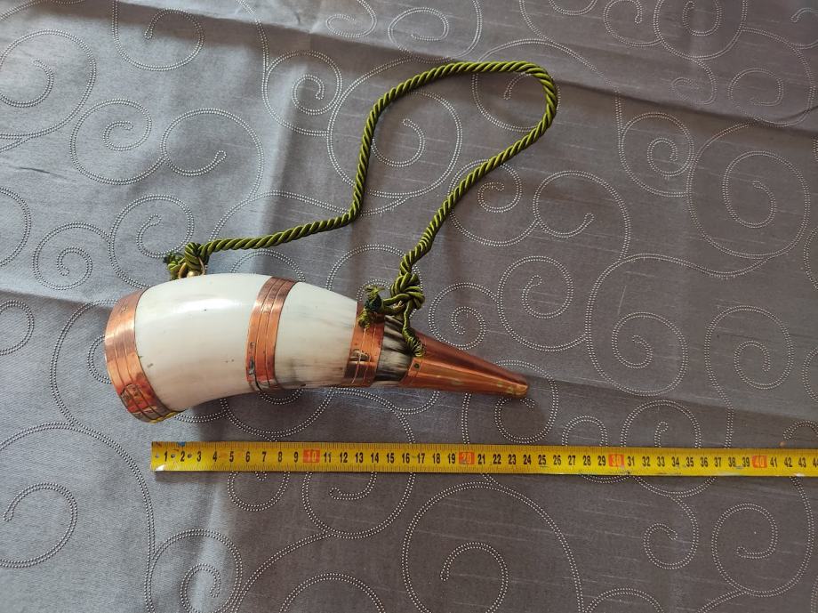 Lovski rog (23cm)