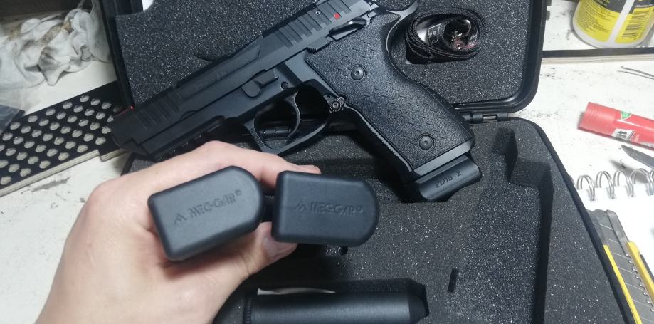 Pištola Rex Alpha 9mm