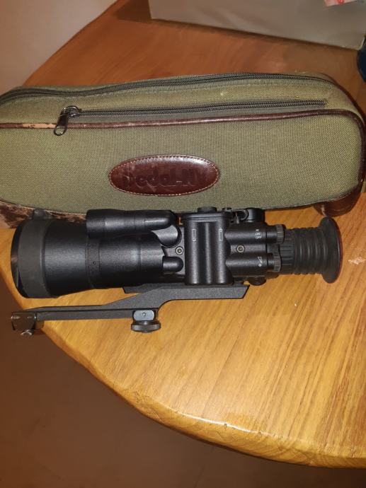 Nočni daljnogled Dedal 180