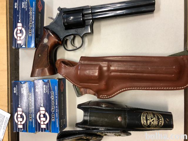 Revolver Smith˛& Wesson model 568 6 kaliber 358 Mag