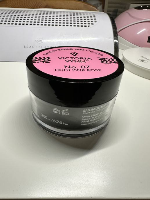 GEL VICTORIA VYNN 200ml