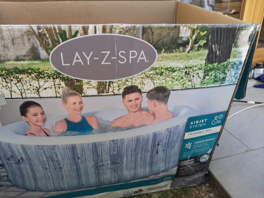 jacuzzi Lay z spa