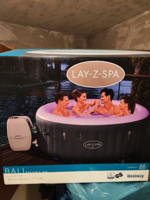 LAY-Z-SPA Bali