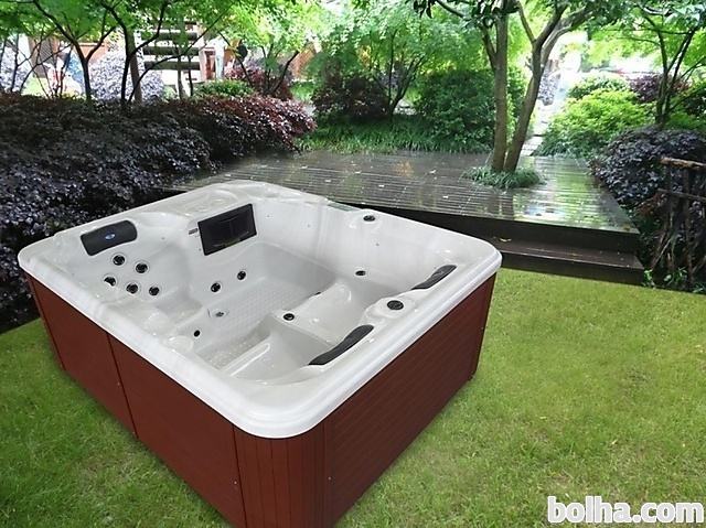 SANOTECHNIK OASIS MAXI SPA12 zunanji masažni bazen