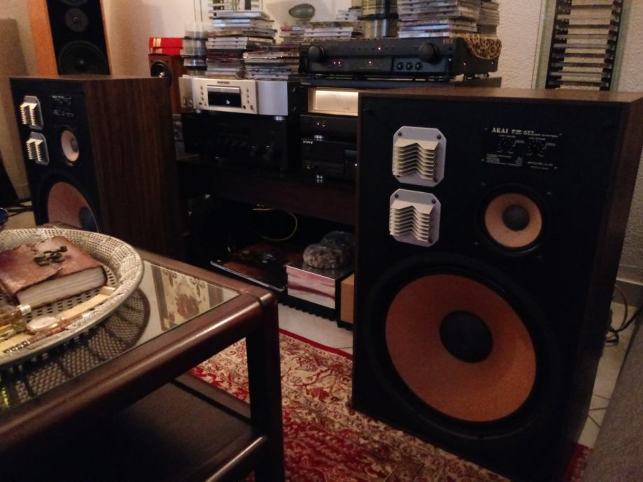 AKAI sw-177 vintage zvocniki