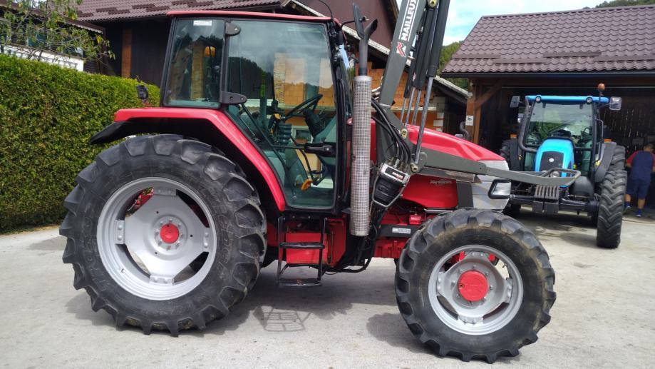 McCormick CX 85 XtraShift + Mailleux MX 80