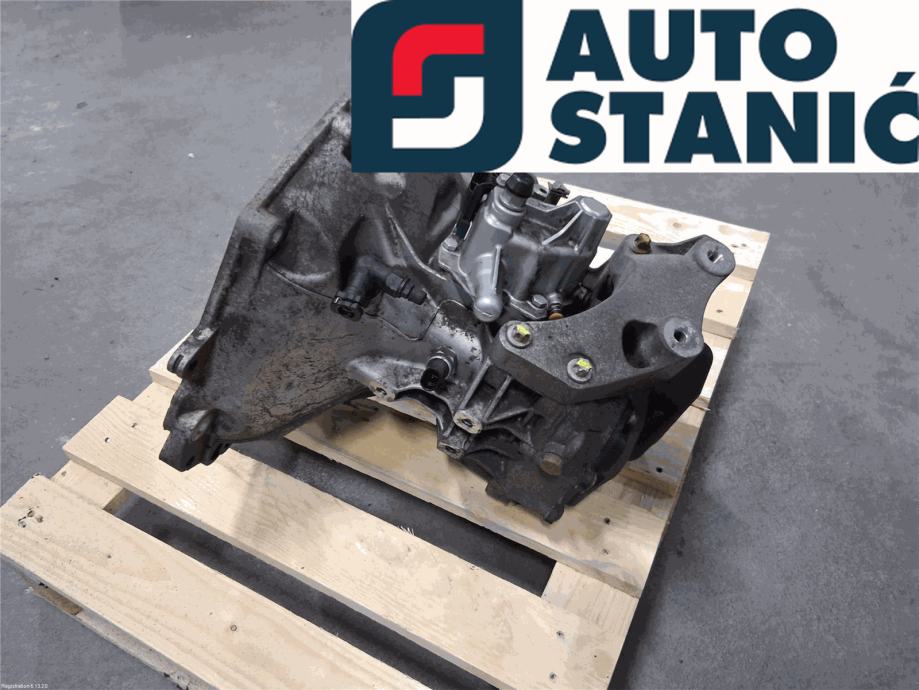 Menjalnik OPEL CORSA D | OEM: 55565177 (A12XER)