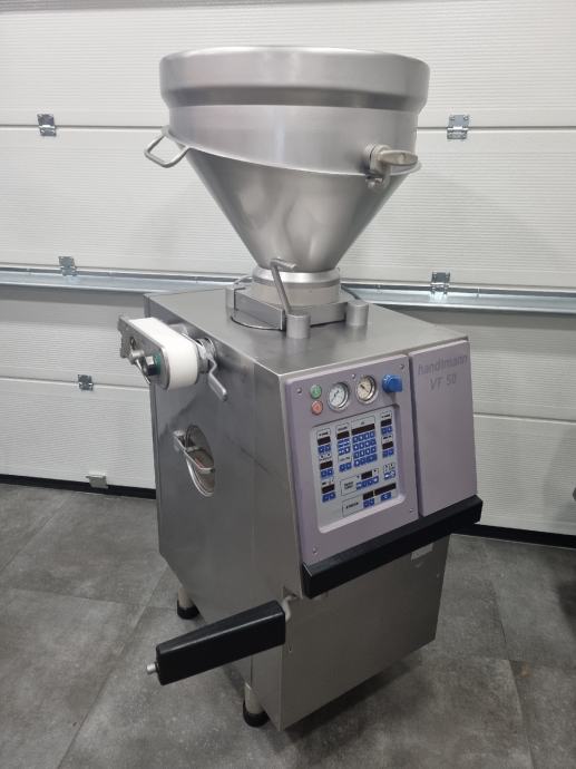 Vakumska polnilka Handtmann VF50