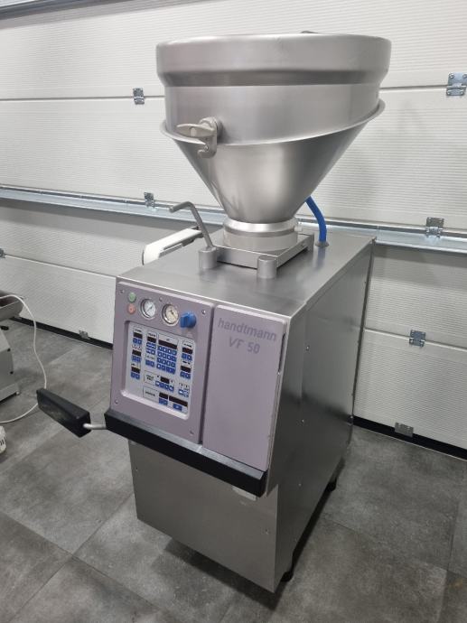 Vakumska polnilka Handtmann VF50