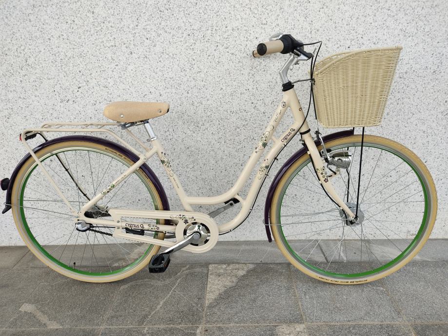 Cygnus 28, ALU, 3 prestave, kot NOVO