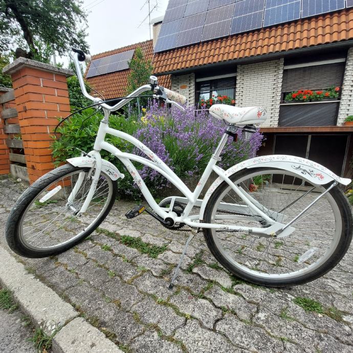 Žensko mestno kolo - cruiser