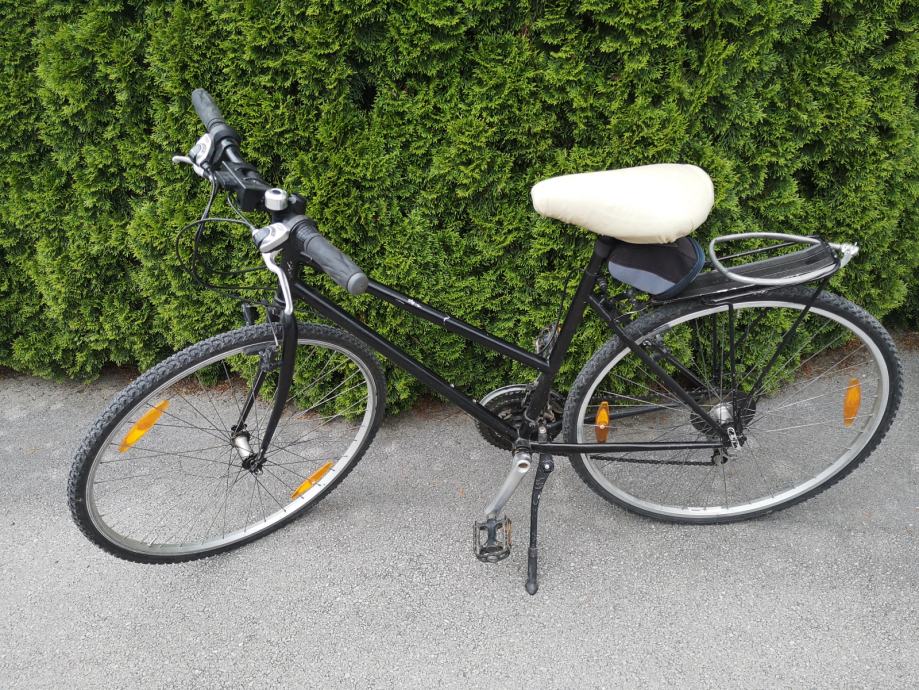 Zensko mestno kolo s prestavami