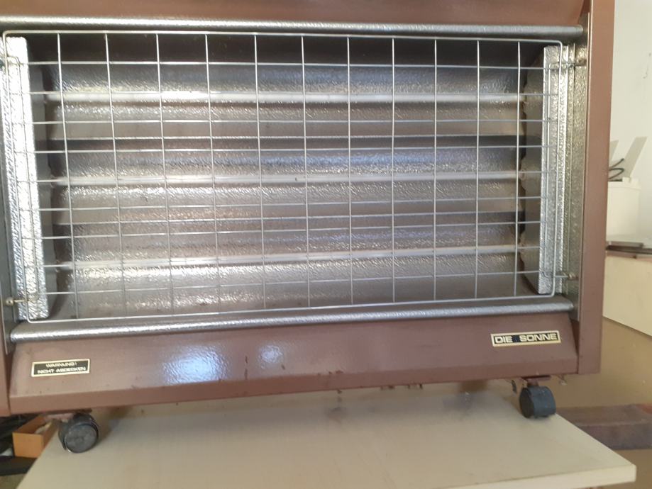 ELEKTRIČNA KVARCNA PEČ - 2400 W - 3 X 800 W