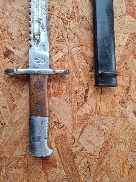 Bajonet Švica z žago, model M-1914
