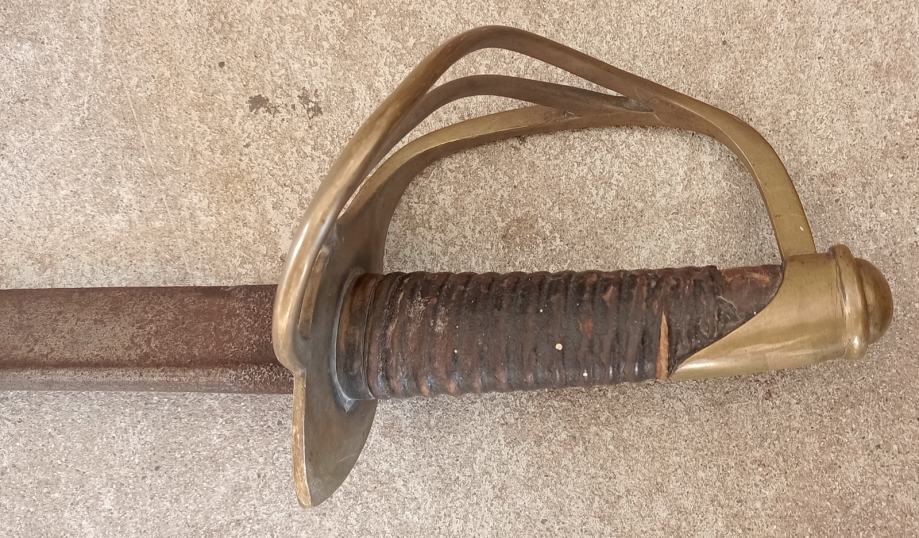 Stara francoska sablja