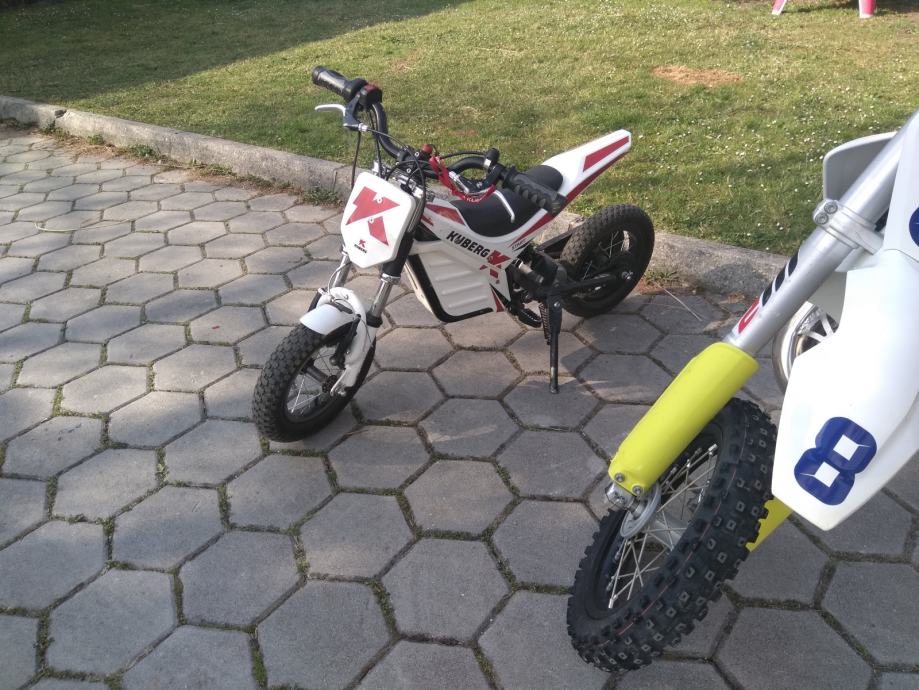 Generic 50 cm3, 2016 l.