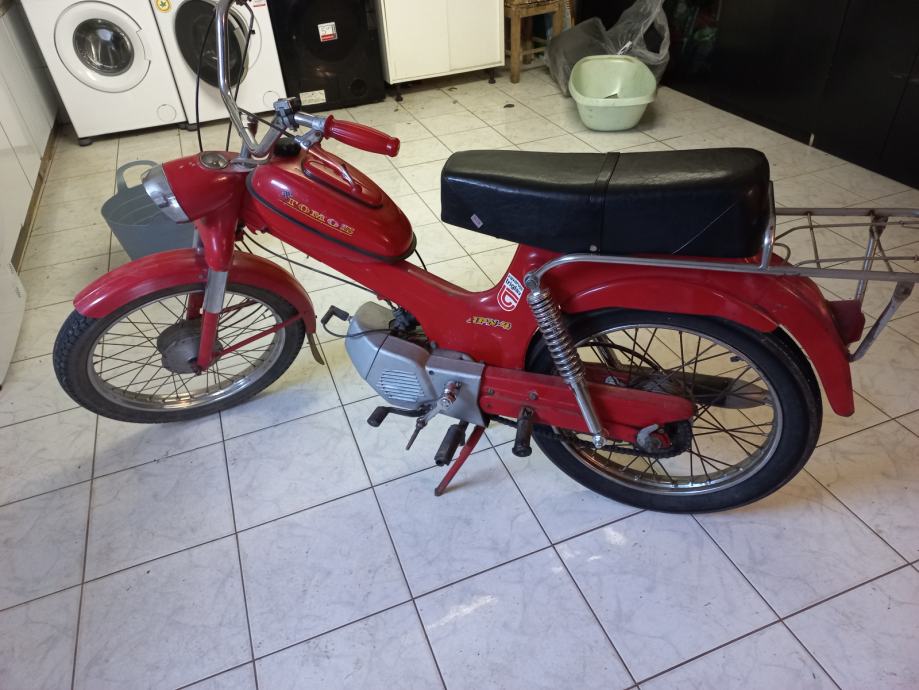 Tomos APN 4 49 cm3, 1976 l.