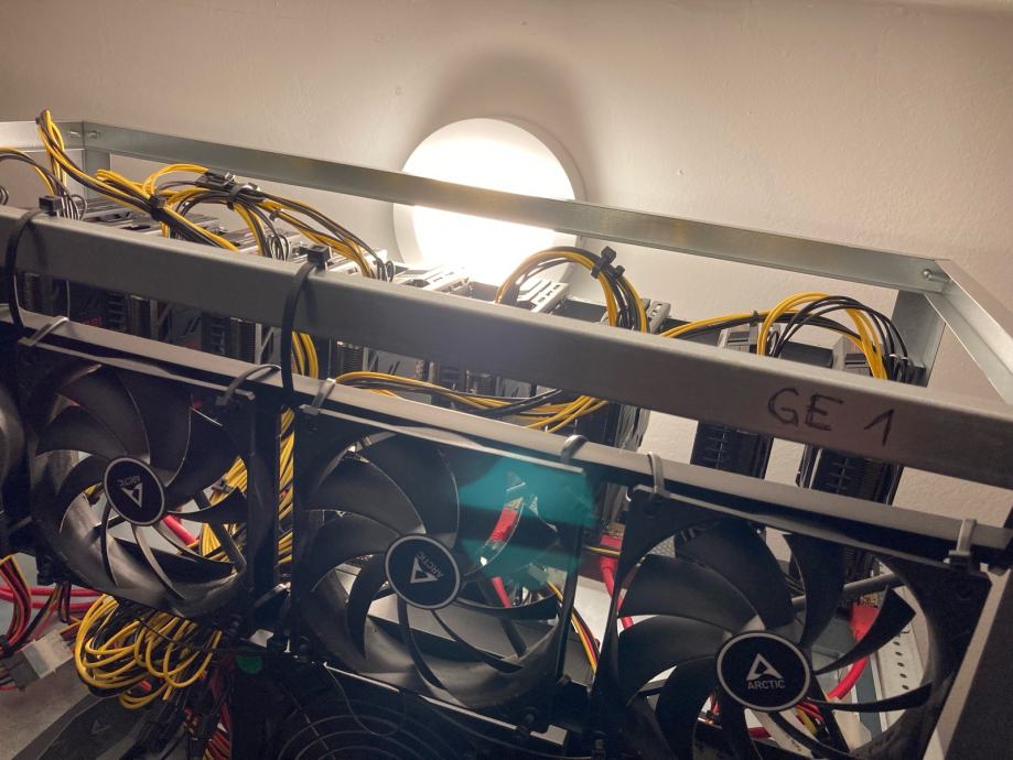 Mining rig