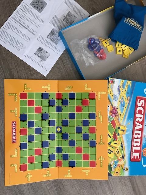 Družabna igra Junior scrable