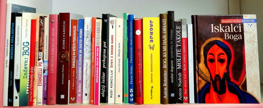 VERSKA LITERATURA - KRŠČANSTVO (VEČ KNJIG)