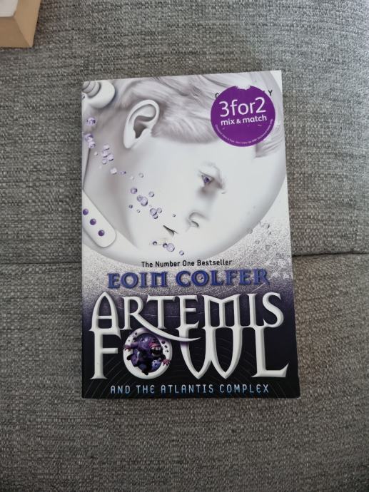 Eoin Colfer, Artemis Fowl: The Atlantis Complex, mehka vezava