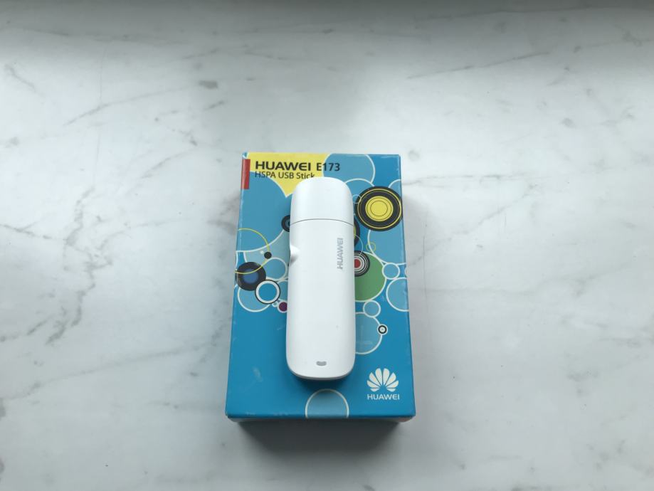 Ugodno prodam ali Menjam HUAWEI E173 mobilni internet 7.2 Mbps
