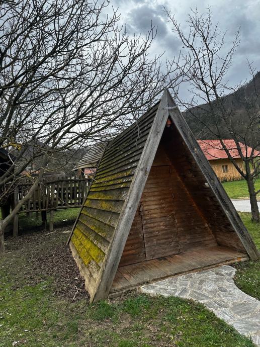 Lesene Glamping Hiške