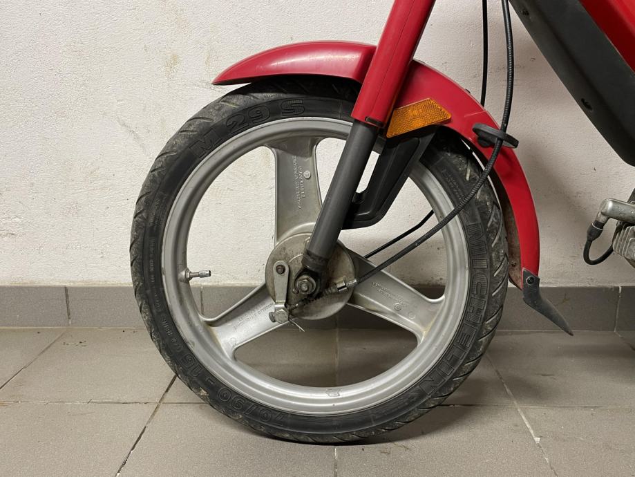 Moped / skuter Peugeot Fox, 1999 l.