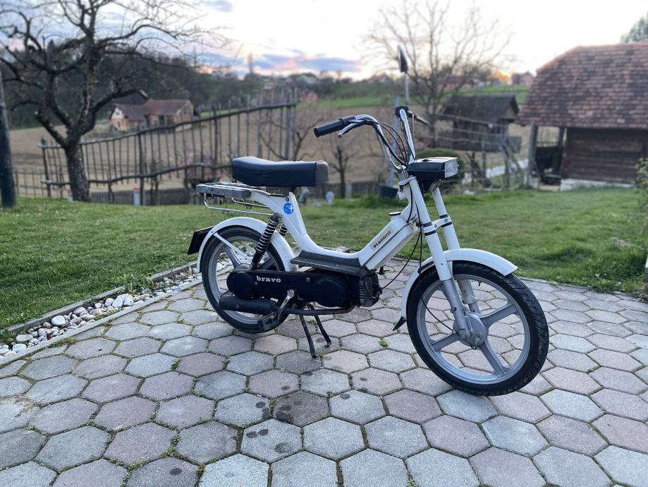 Piaggio Bravo registriran, 1984 l.