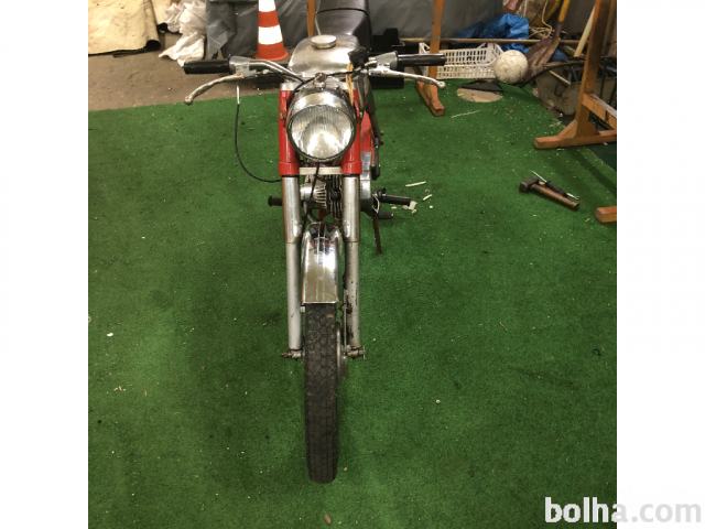 prodam tomos colibri 15 predhodnik tomos 15 sl po delih, 1971 l.